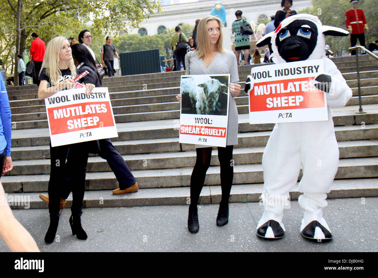 Peta peta campaign hi-res stock photography and images - Alamy