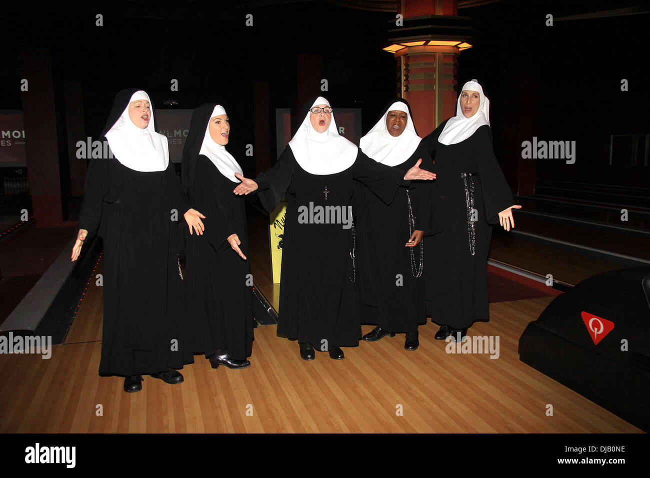 Jeanne Tinker, Christine Mild, Cindy Williams, Bambi Jones and ...