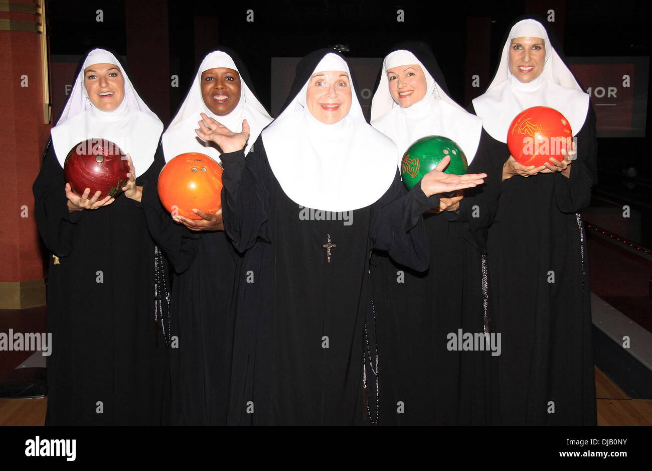 Christine Mild, Bambi Jones, Cindy Williams, Jeanne Tinker and ...