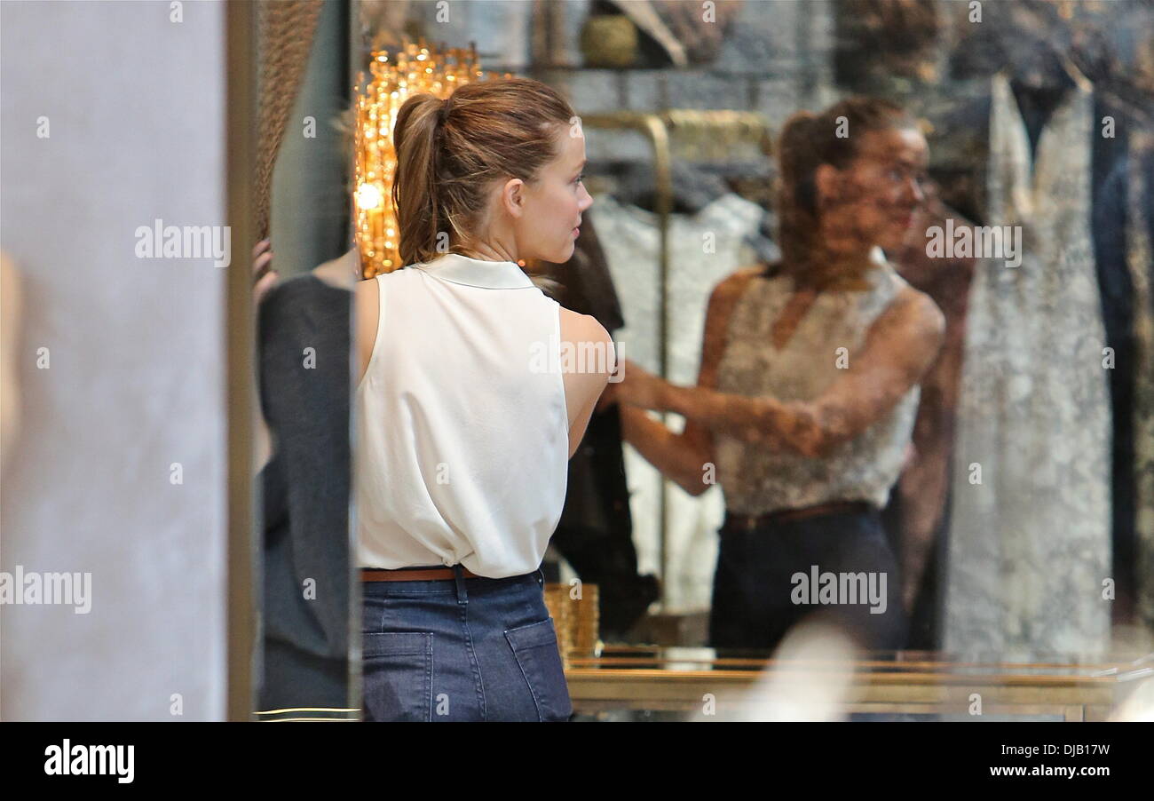 Amber Heard seen shopping at Monika Chiang on Robertson Boulevard Los ...