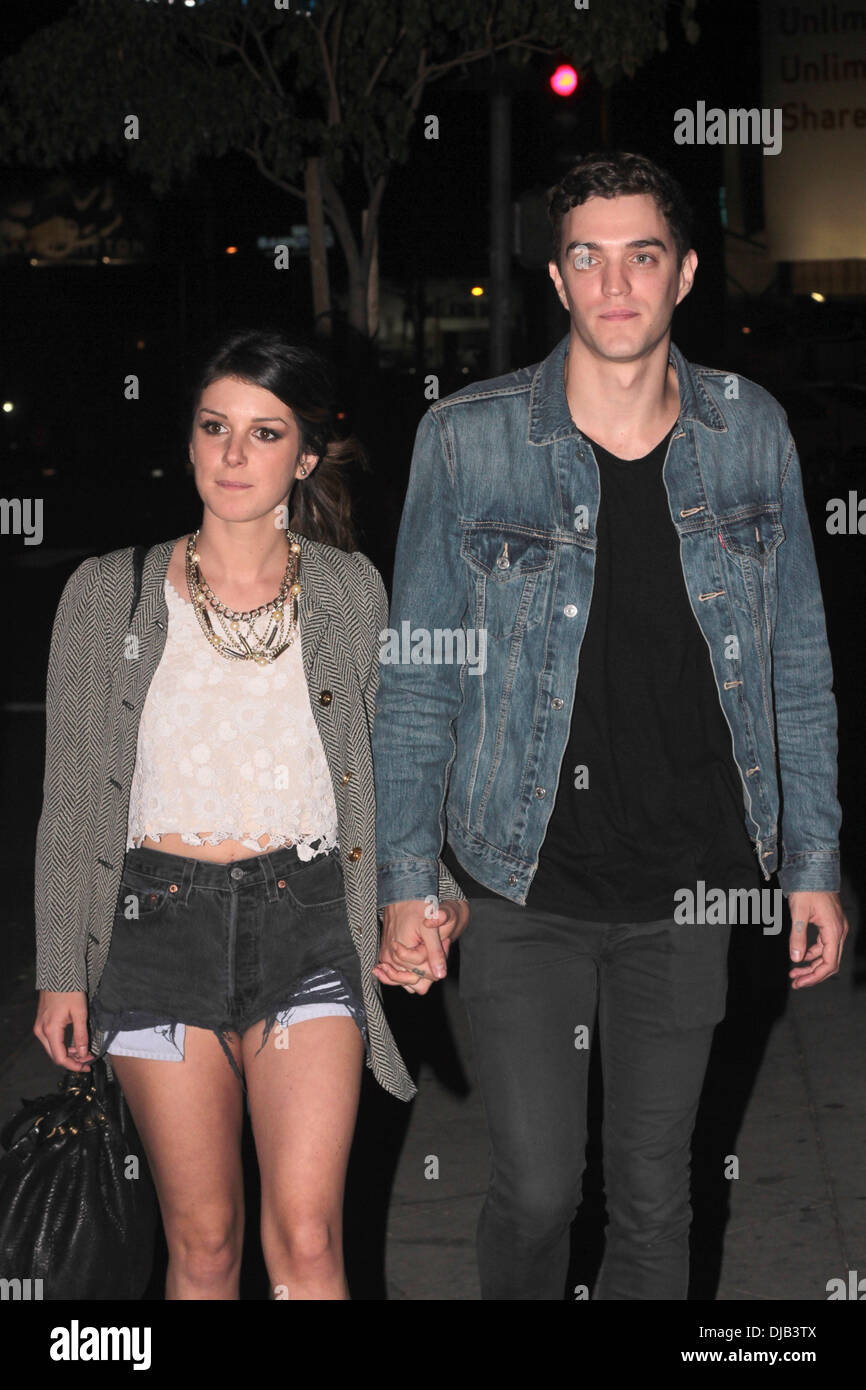 Shenae Grimes Boyfriend 2022