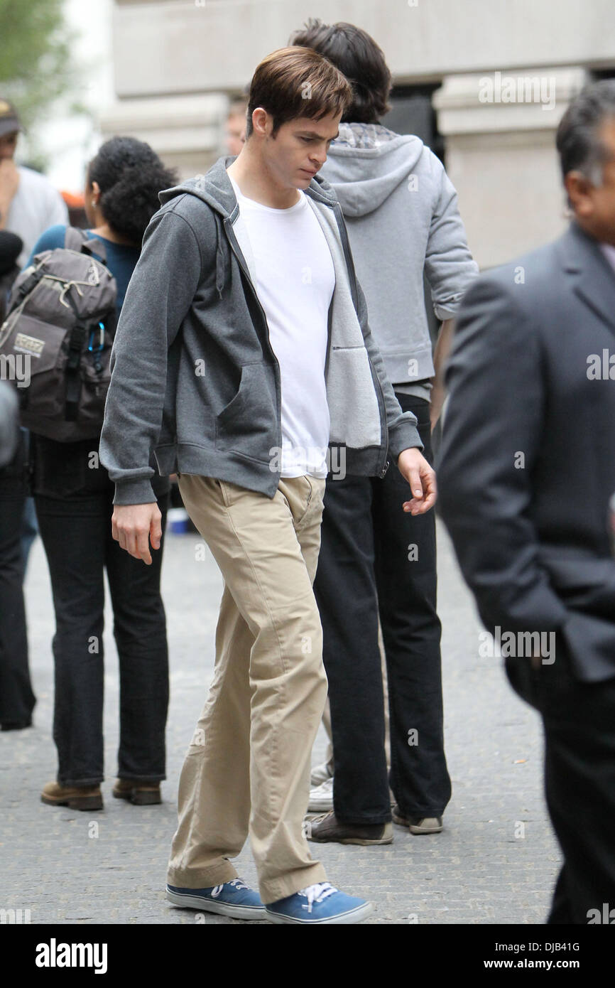 Chris pine jack ryan filming hi-res stock photography and images - Alamy