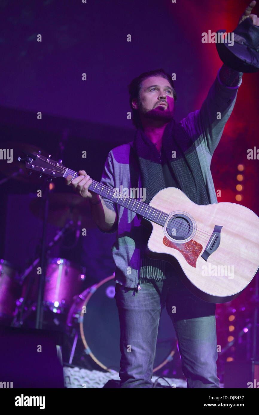 Billy Ray Cyrus Miami Rocks Our Troops concert held at the Bank United ...