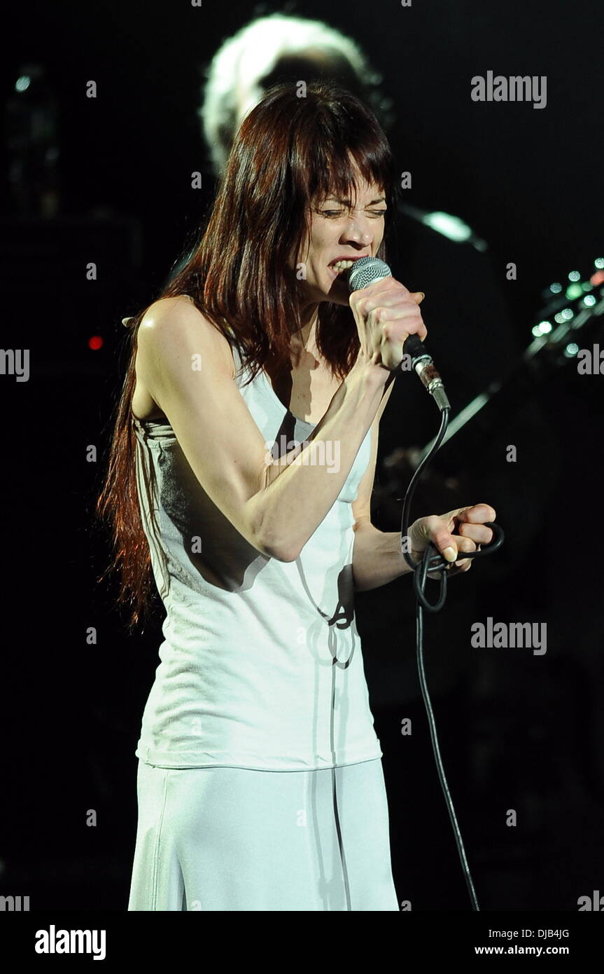 Fiona Apple performs during her 'Every Single Night Tour' at the ...