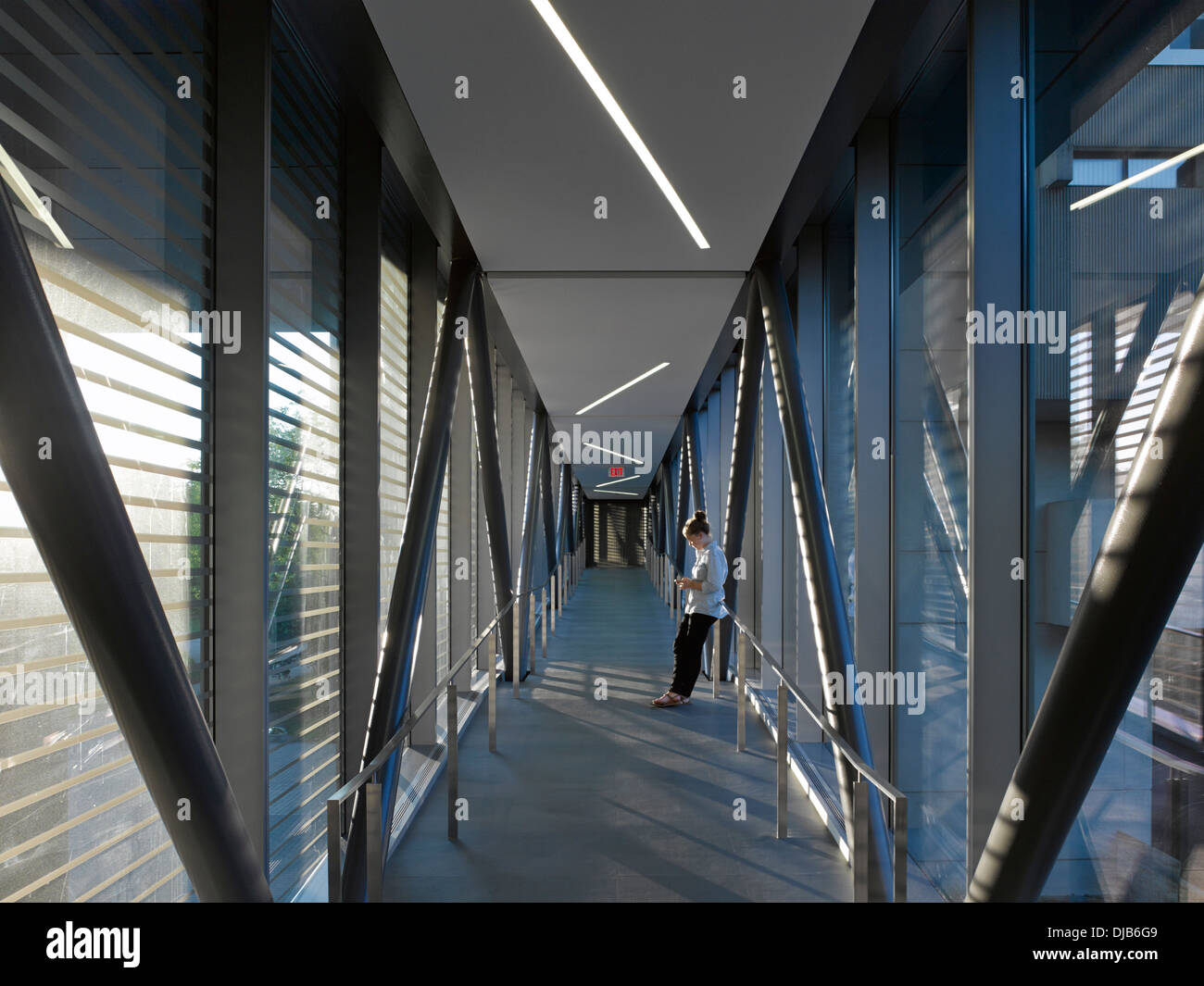 The Quantum Nano Centre, Waterloo, Canada. Architect: Kuwabara Payne ...
