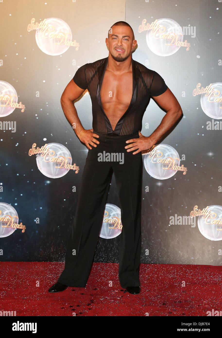 Robin windsor hi-res stock photography and images - Alamy