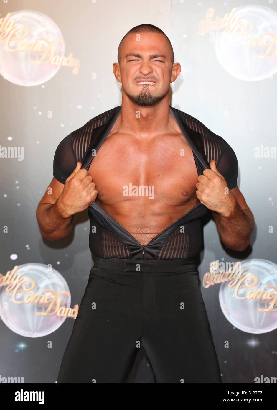 Robin windsor hi-res stock photography and images - Alamy