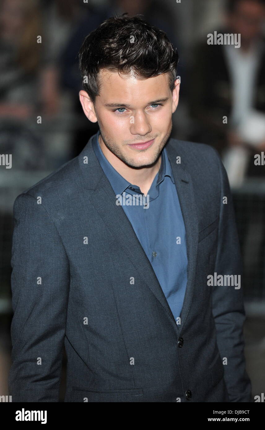 Jeremy Irvine Now Is Good Jeremy Irvine On War Horse, Great