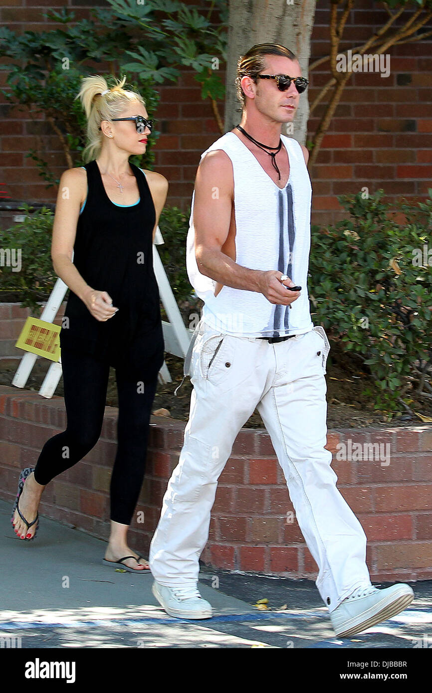 Gavin Rossdale and Gwen Stefani leave an office building in Sherman ...