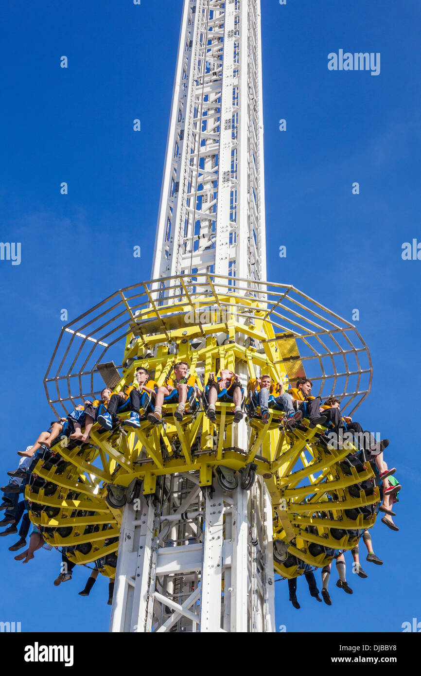 Fairground ride at the munich oktoberfest hi-res stock photography and ...
