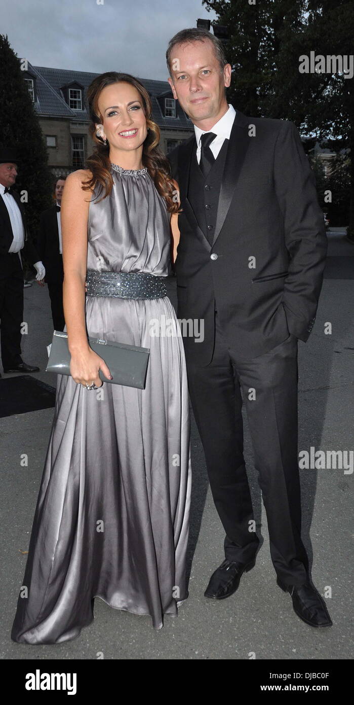 Peter Devlin High Resolution Stock Photography and Images - Alamy