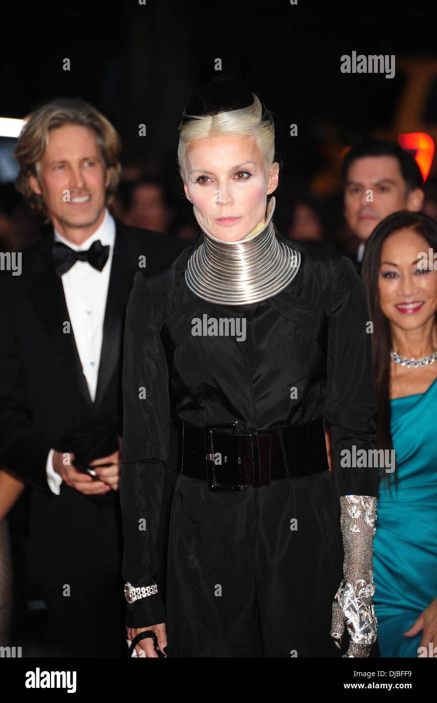 Daphne Guiness New York City Ballet Fall Gala 2012 held at Lincoln ...