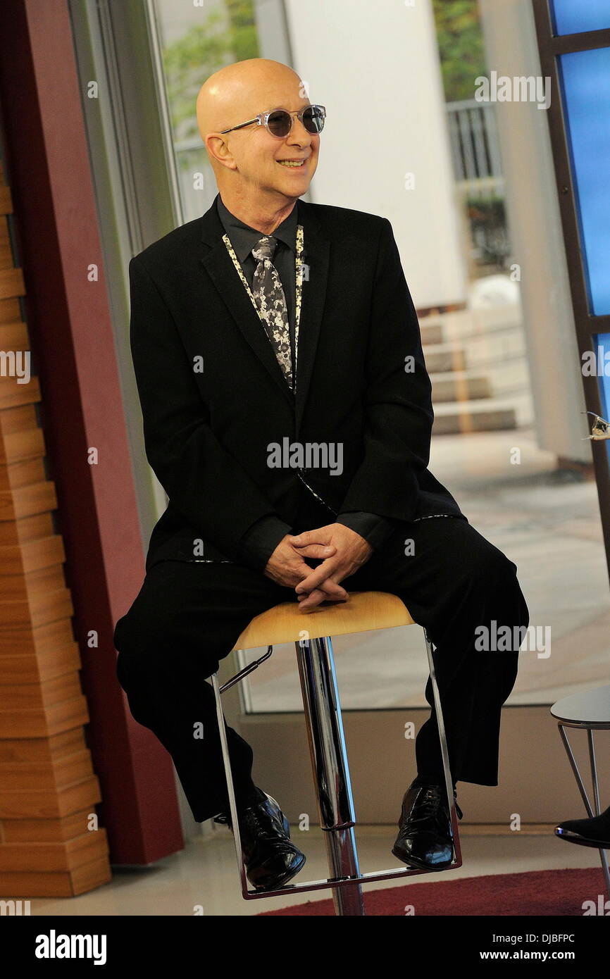 Paul shaffer hi-res stock photography and images - Alamy