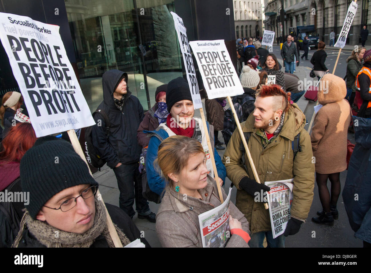 Fuel poverty demonstration hi-res stock photography and images - Alamy