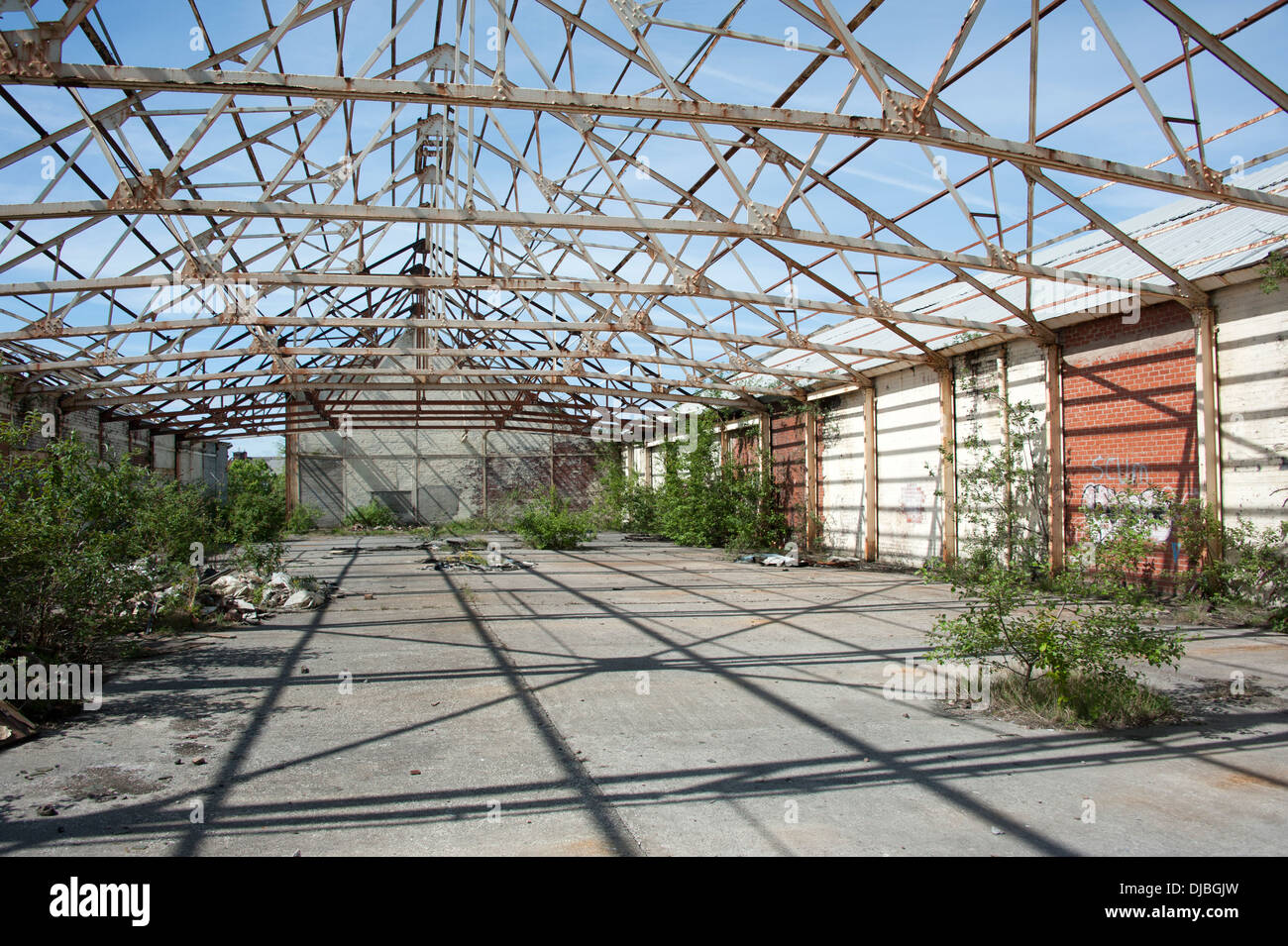 Closed Down Factory High Resolution Stock Photography and Images - Alamy