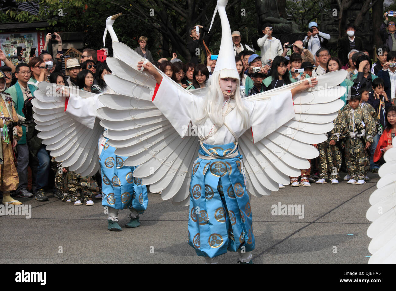 Japan, Tokyo, White Heron Dance, ceremony, procession, people Stock ...