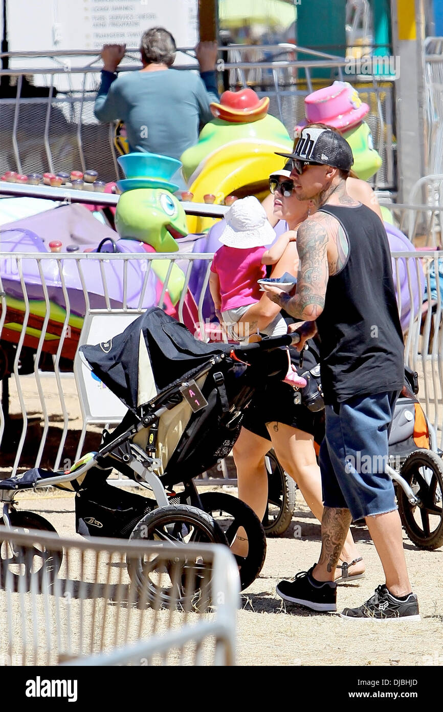 Pink aka Alecia Beth Moore, Willow Sage Hart and Carey Hart Pink enjoys ...
