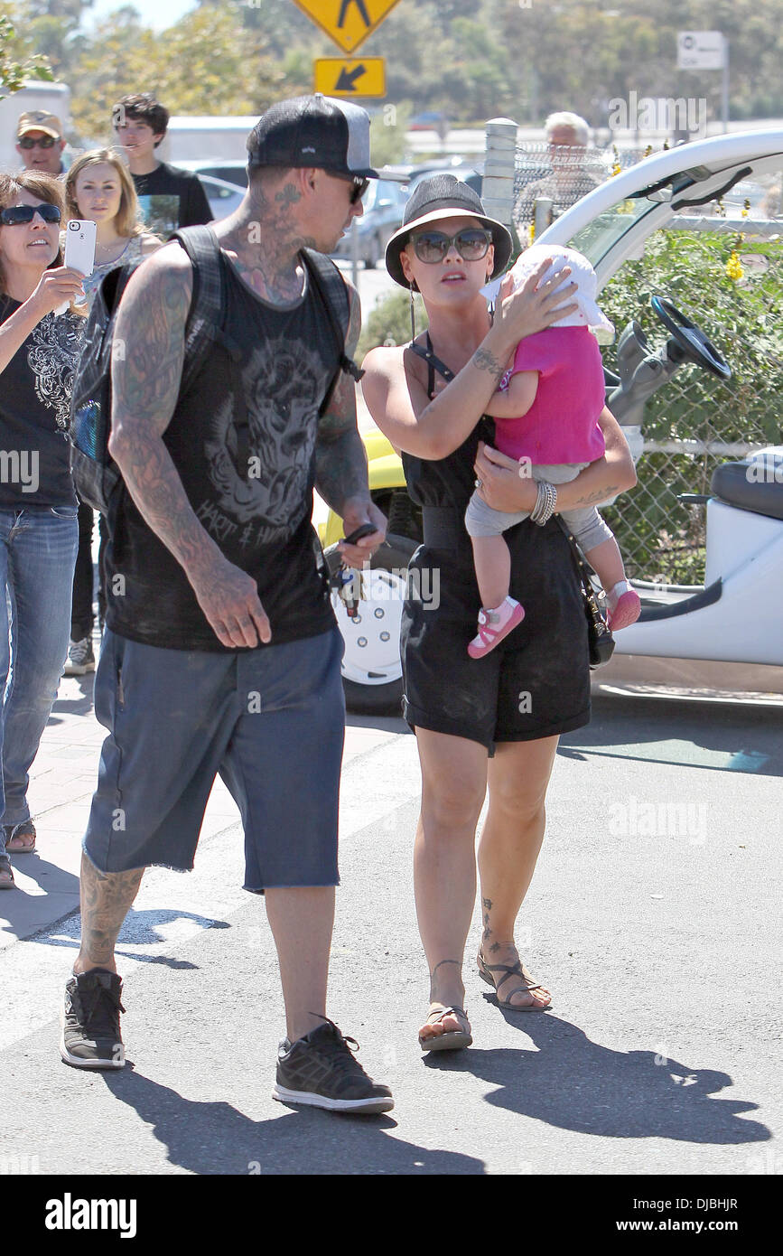 Pink aka Alecia Beth Moore, Willow Sage Hart and Carey Hart Pink enjoys ...