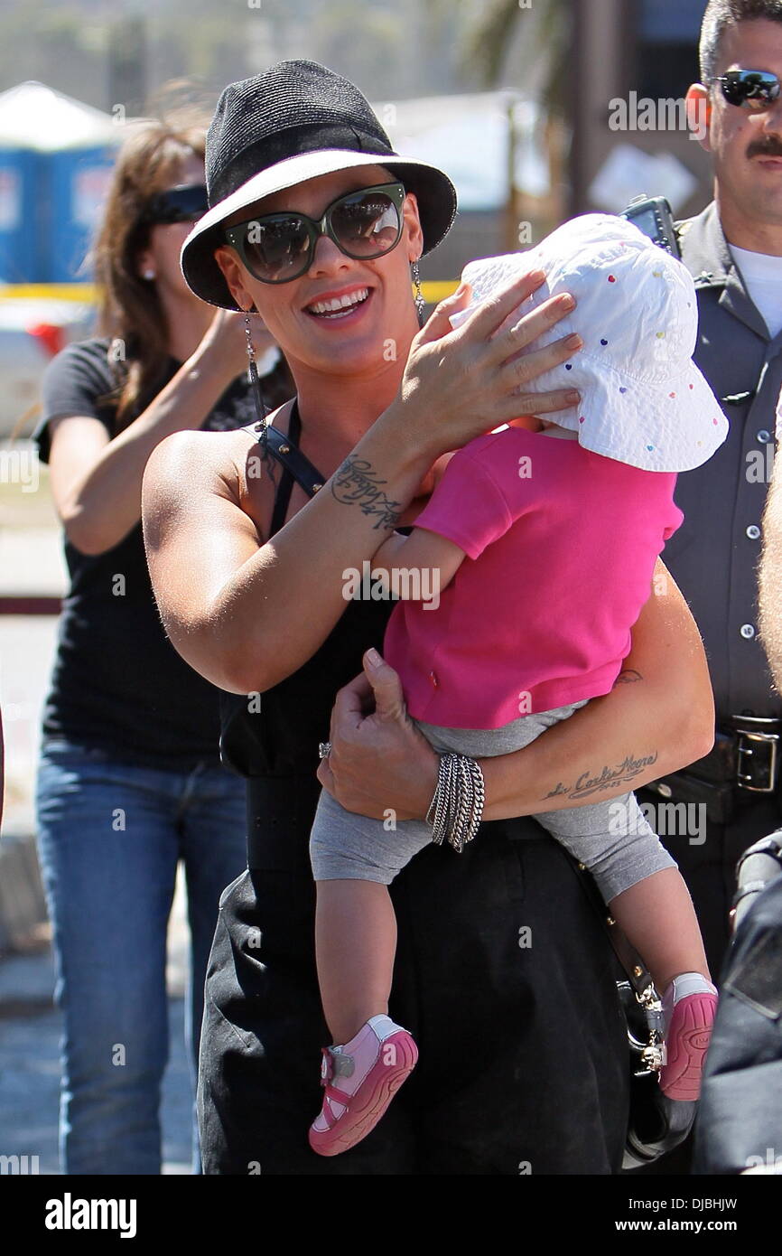 Pink aka Alecia Beth Moore, Willow Sage Hart Pink enjoys a day with her ...