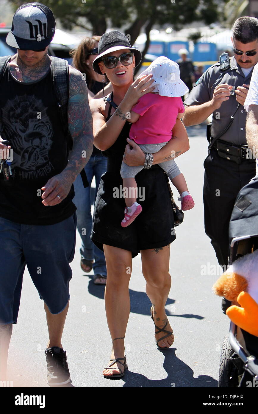 Pink aka Alecia Beth Moore, Willow Sage Hart Pink enjoys a day with her ...
