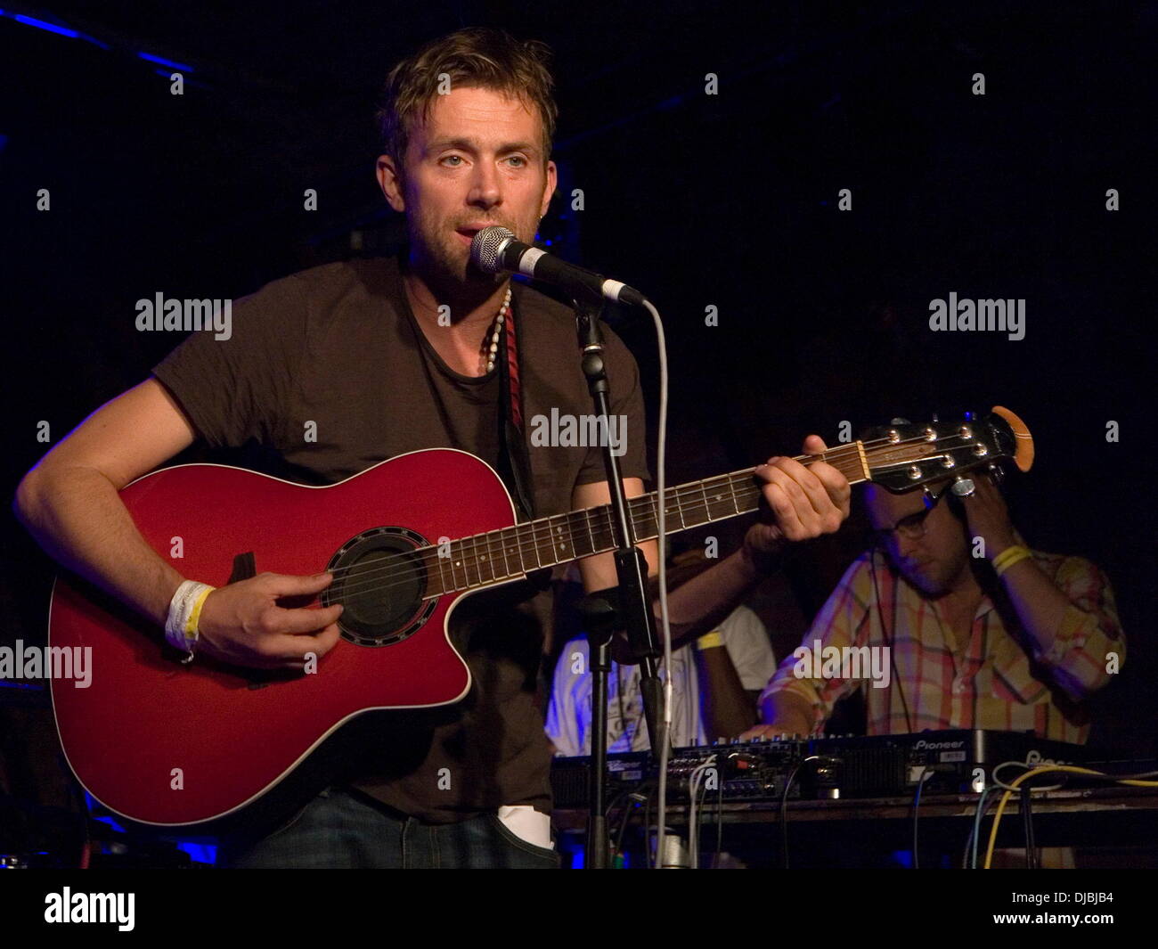 Blur singer Damon Albarn rolled into The Arches in Glasgow on the ...