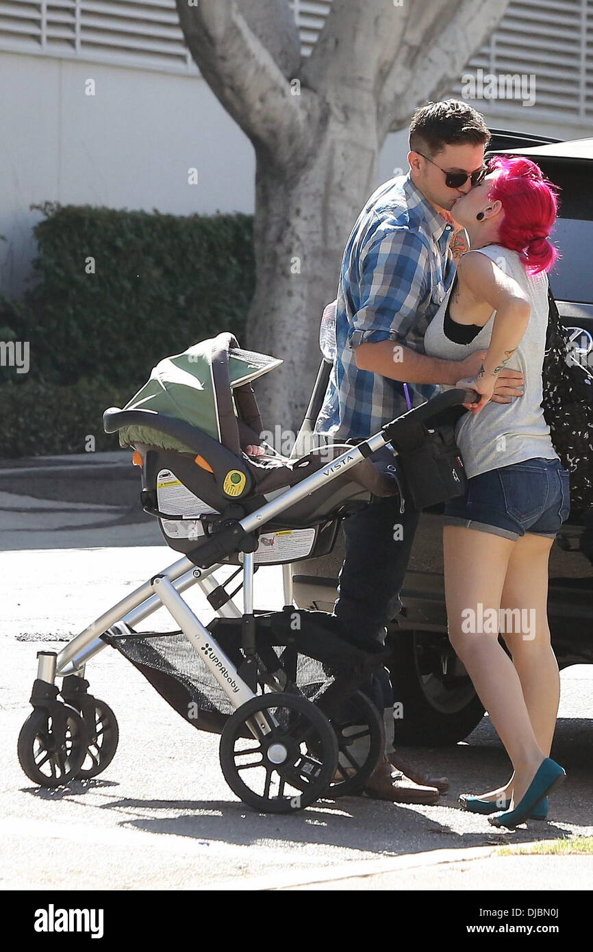 Jackson Rathbone Esposa Sheila