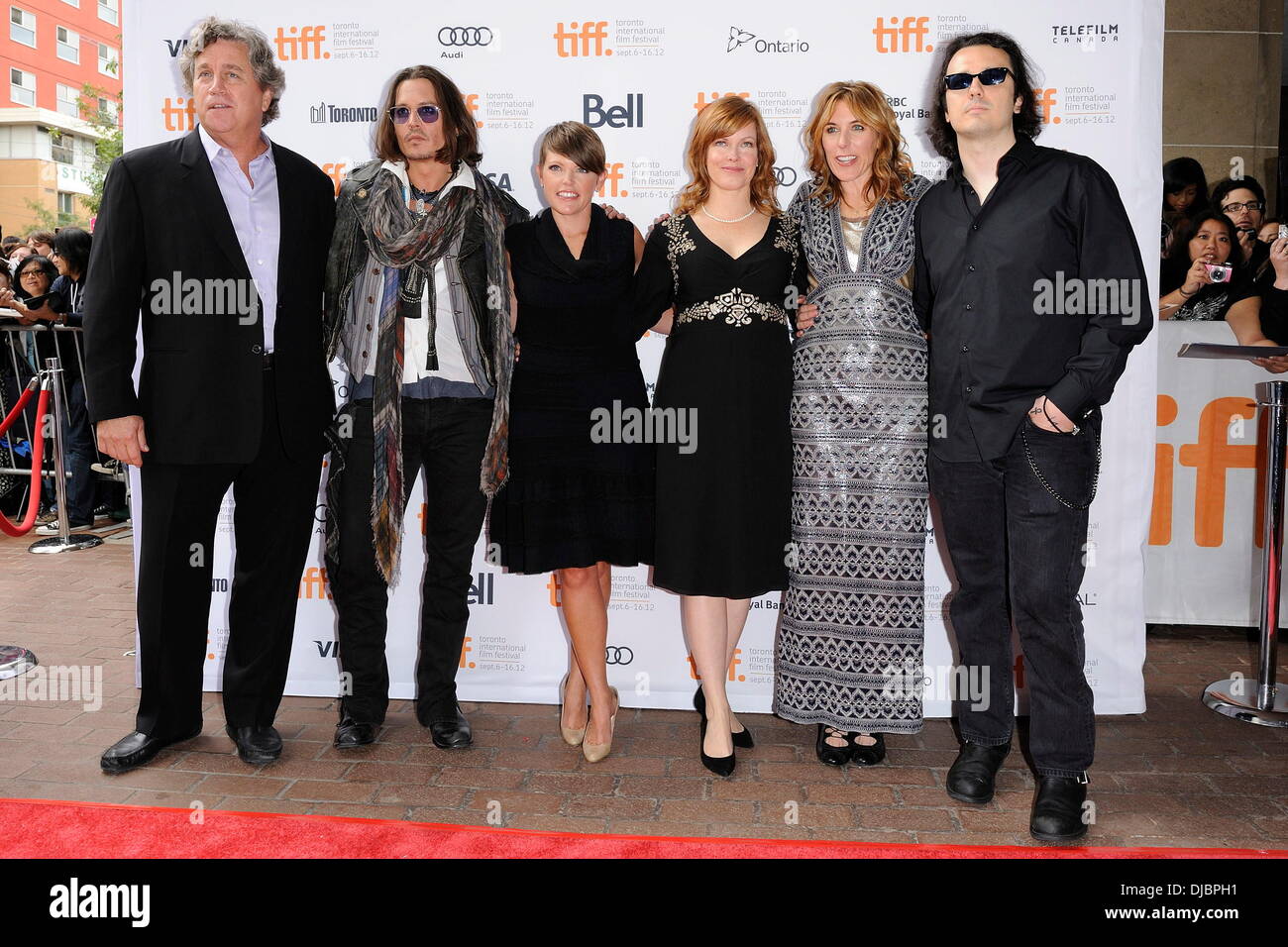 Tom Bernard, Johnny Depp, Natalie Maines, Lorri Davis, Amy Berg, and ...