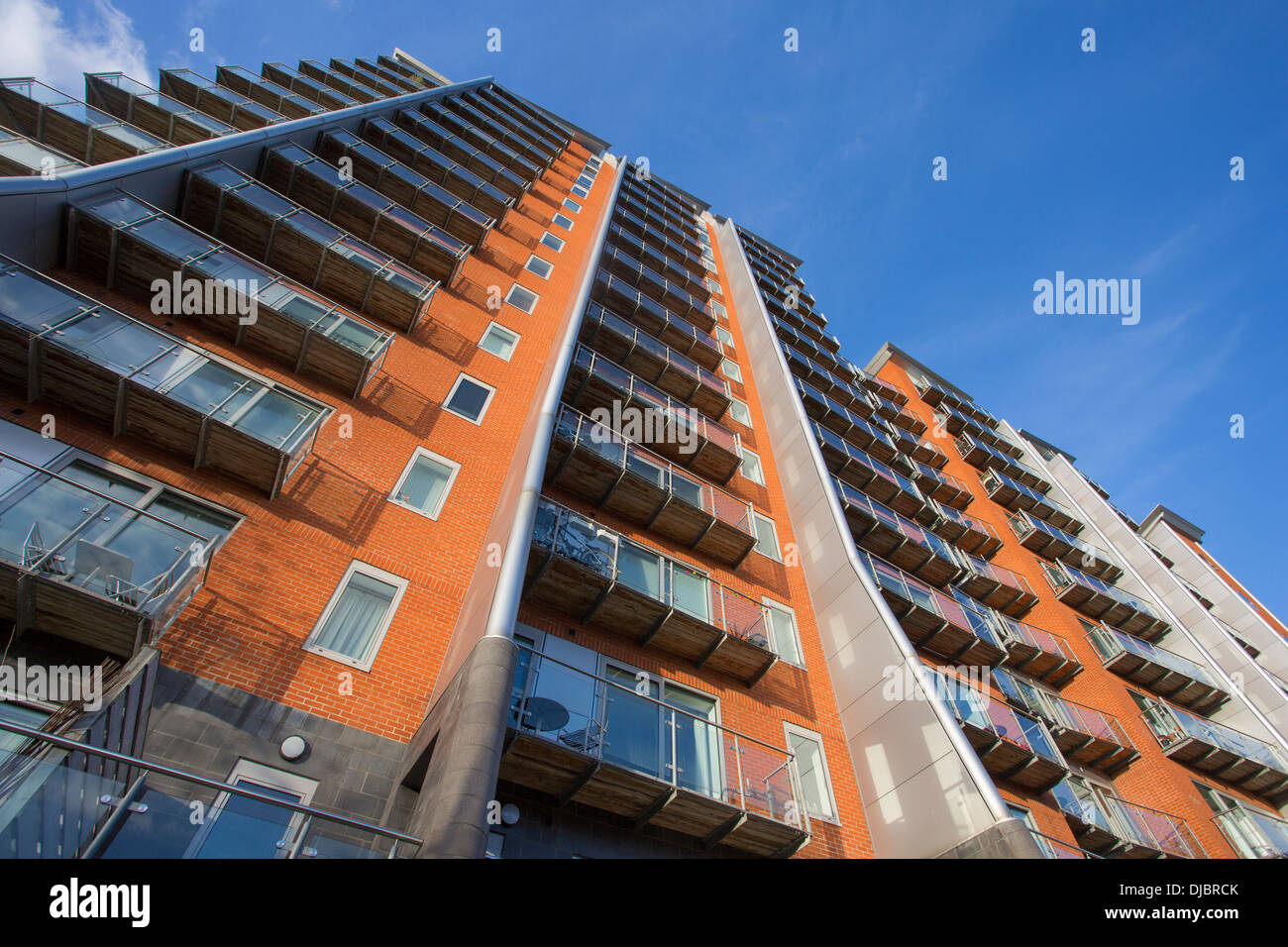 Modern apartments hi-res stock photography and images - Alamy