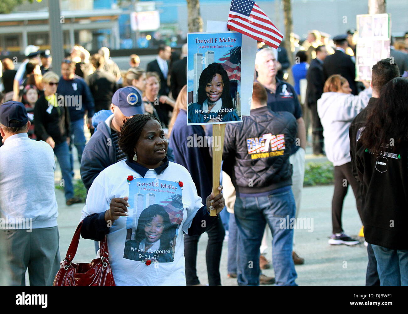 Atmosphere Memorial ceremonies for the eleventh anniversary of the ...