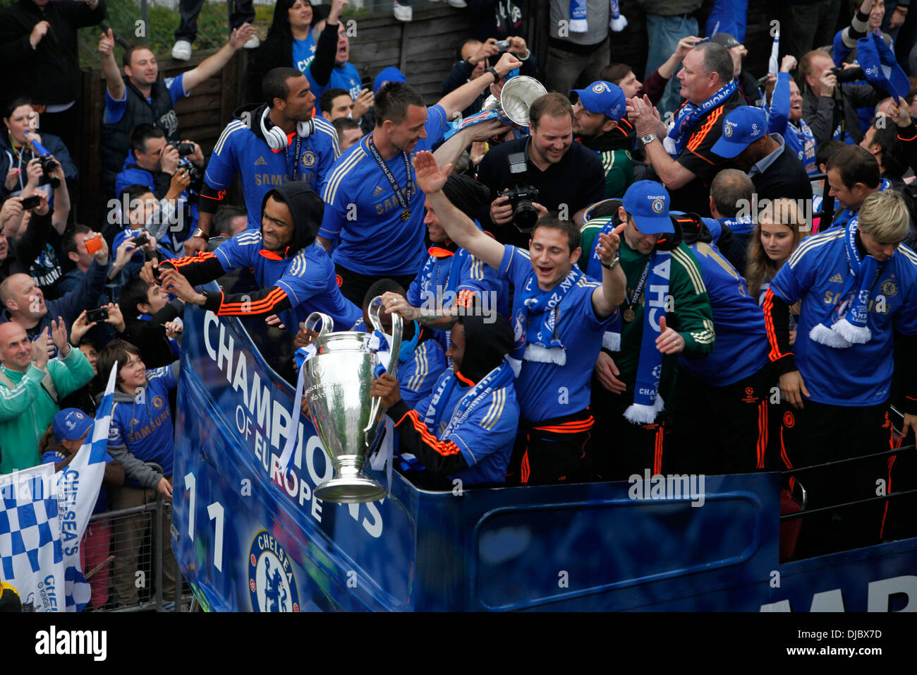Chelsea champions league final team hi-res stock photography and images ...