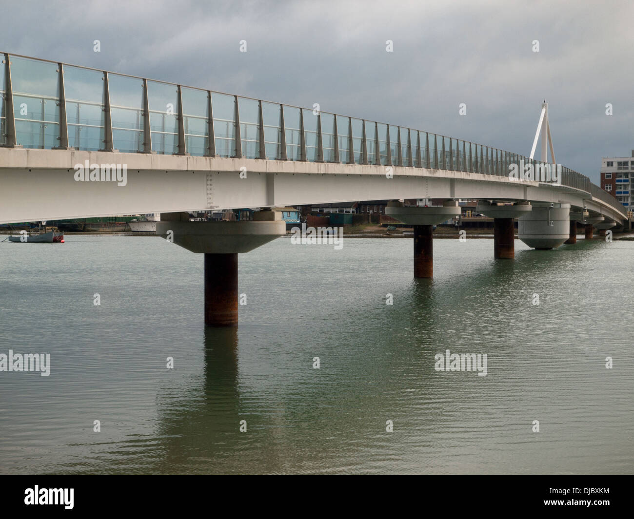 Shoreham footbridge hi-res stock photography and images - Alamy
