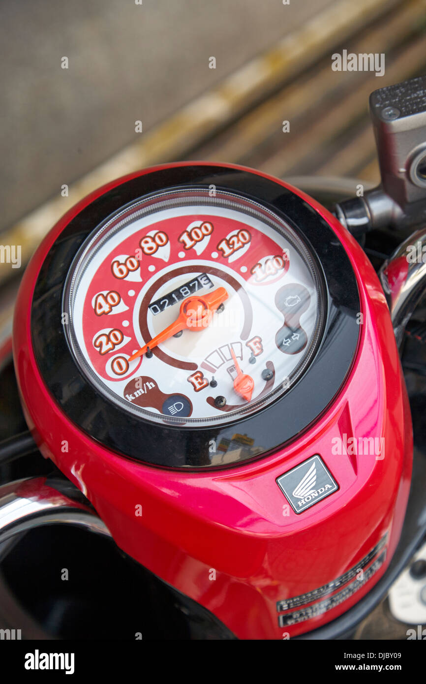 Thailand 2nd hand scooter speedometer in red in showroom Stock Photo ...