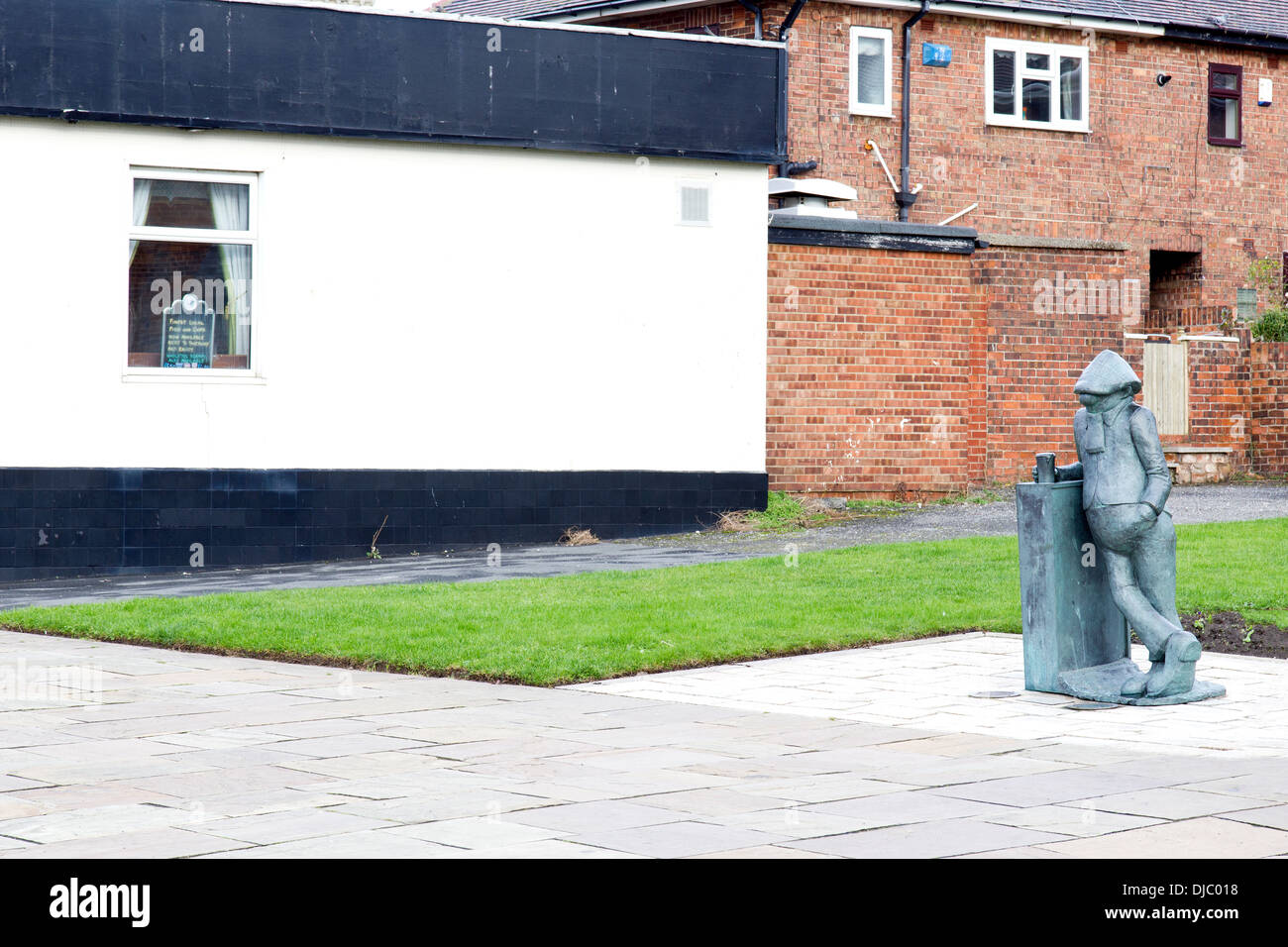 The Andy Capp statue at Hartlepool Headland Stock Photo - Alamy