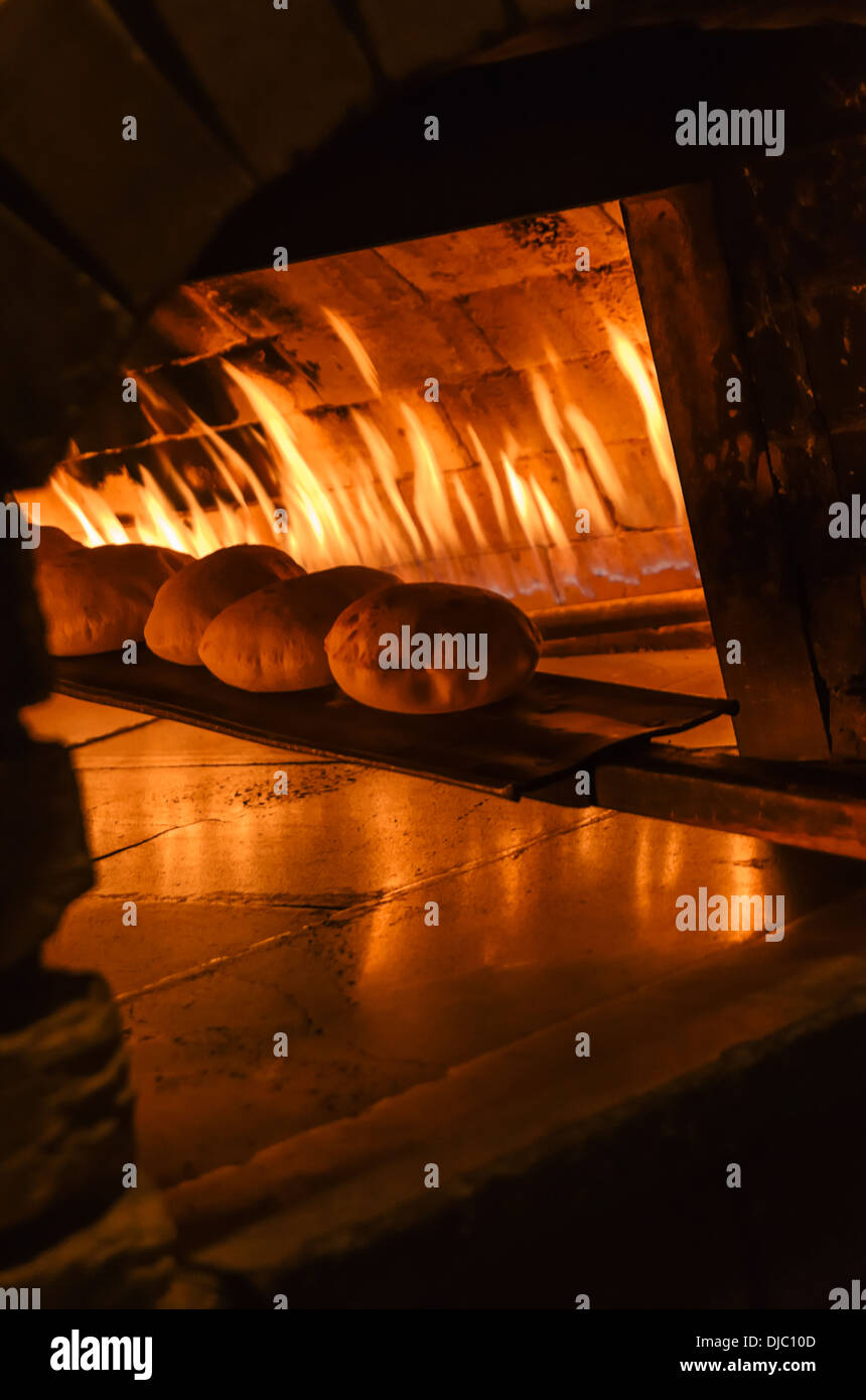 Arabic oven hi-res stock photography and images - Alamy