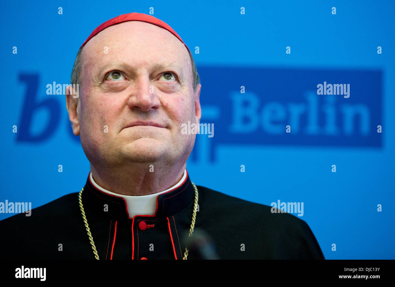 Cardinal gianfranco ravasi hi-res stock photography and images - Alamy