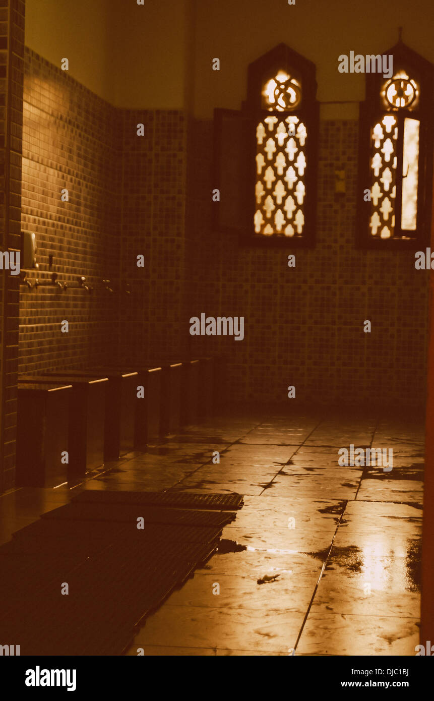 Ablution room at the Grand Jumeirah Mosque. Dubai, UAE Stock Photo - Alamy