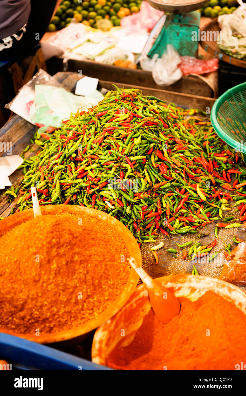 Chillies and chilli powder at a food market in Luang Prabang, Laos ...