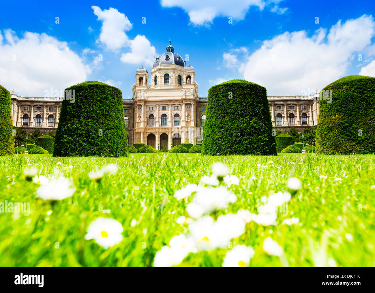 Facade natural history museum in Vienna, capital city of Austria ...