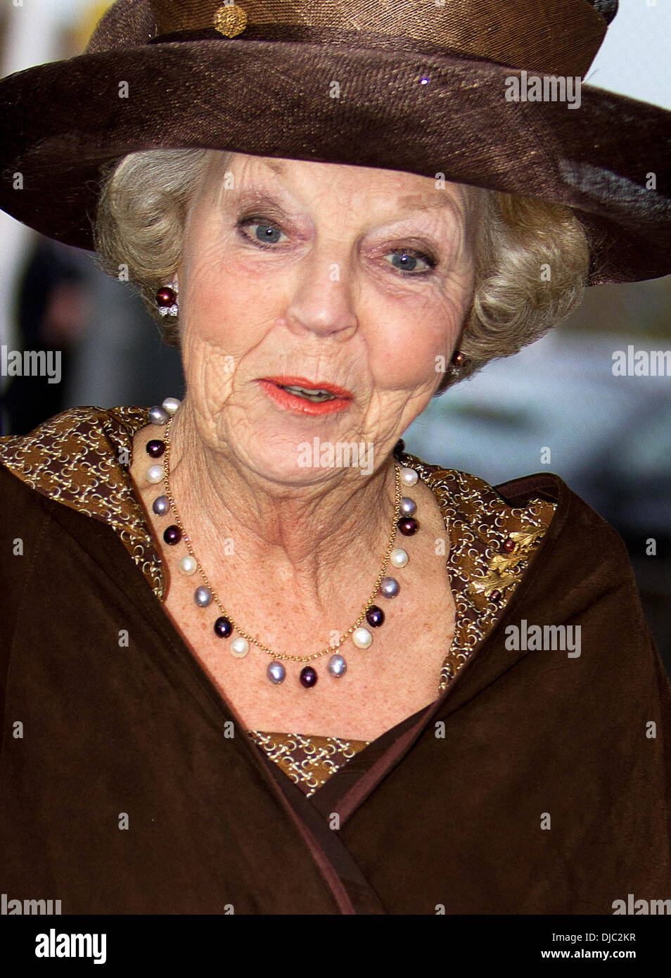 Rotterdam, Netherlands. 26th Nov, 2013. Dutch Princess Beatrix attends ...