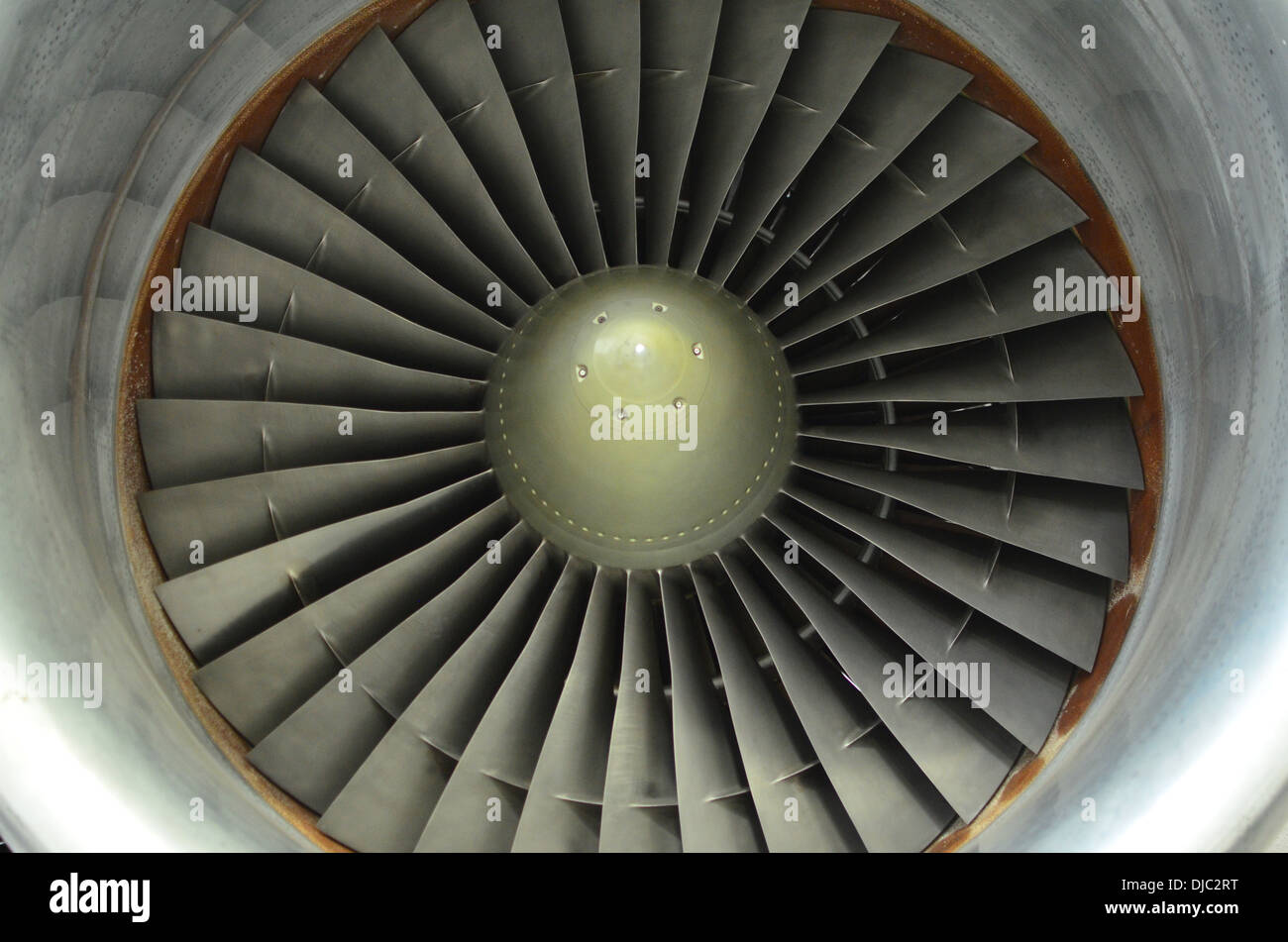 Rolls Royce jet engine turbine blades up close Stock Photo - Alamy
