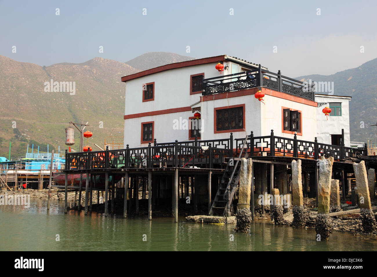 Stilt house in Tai O fishing village near Hong Kong, China Stock Photo ...