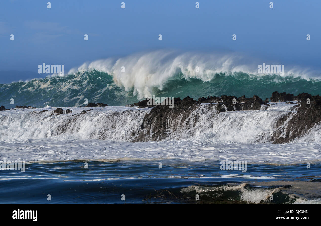 Big ocean wave Stock Photo - Alamy