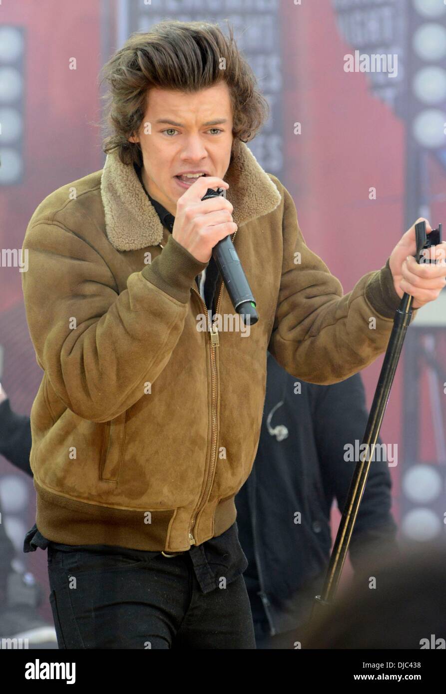 New York, NY, USA. 26th Nov, 2013. Harry Styles at talk show appearance ...