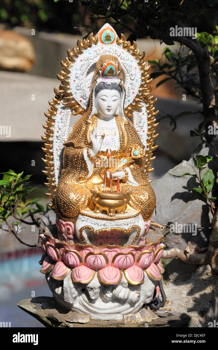 Buddhist goddes statue at Ten Thousand Buddhas Monastery in Hong Kong ...