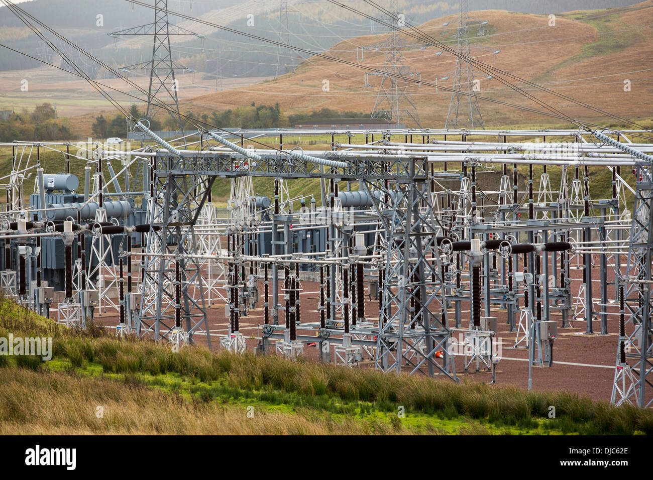 Sub station electricity infrastructure hi-res stock photography and ...