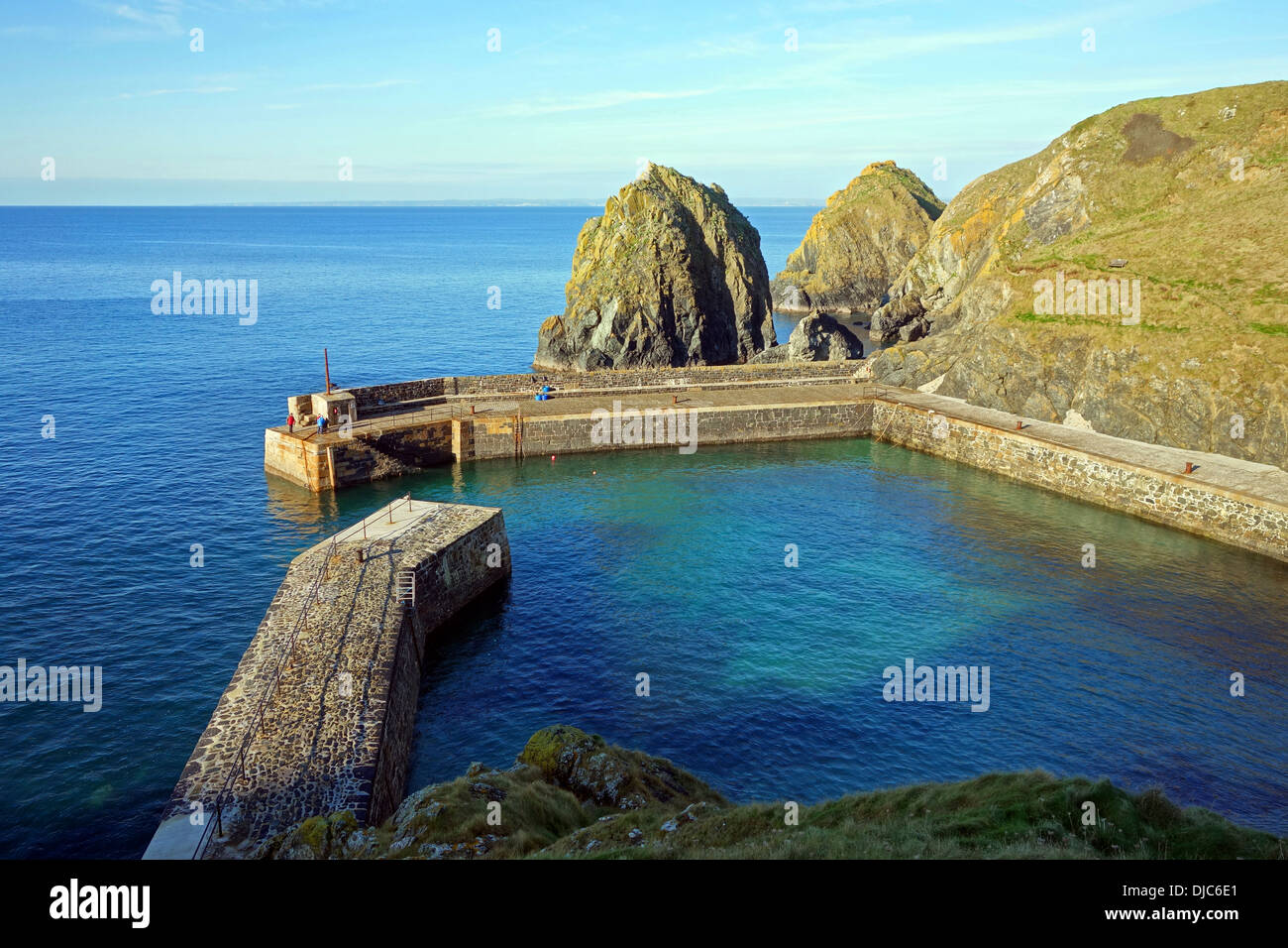 Mullion hi-res stock photography and images - Alamy