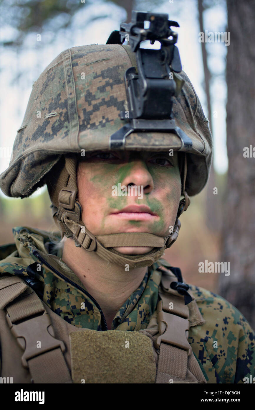First female infantry hi-res stock photography and images - Alamy