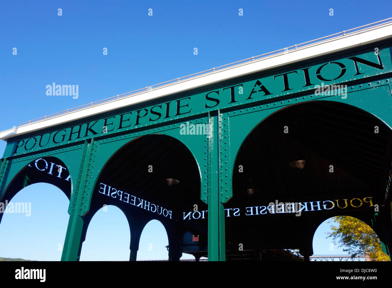 Poughkeepsie New York Metro-North railroad station Stock Photo - Alamy