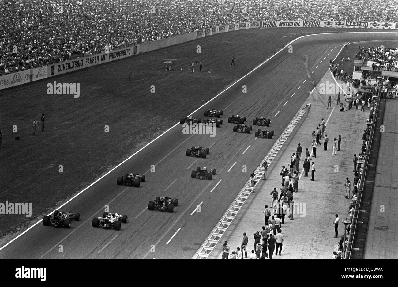 The start of the Formula 1 German GP at Hockenheim, Germany 2 Aug 1970 ...