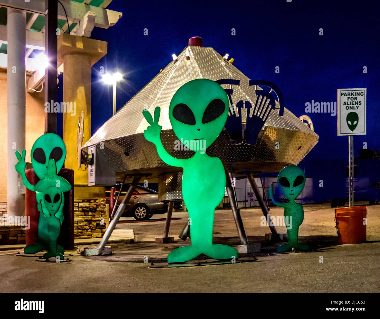 Area 51 hi-res stock photography and images - Alamy